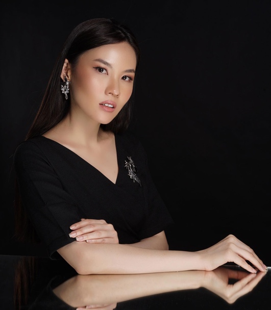 Mengenal lebih dekat designer berbakat Indonesia 'Cynthia Tan' - Indopos