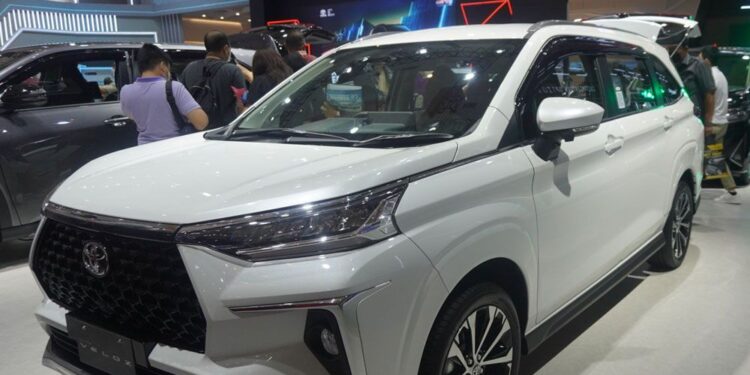 Toyota Siap Luncurkan Veloz Hybrid Akhir Tahun Ini, Diproduksi Lokal di ...